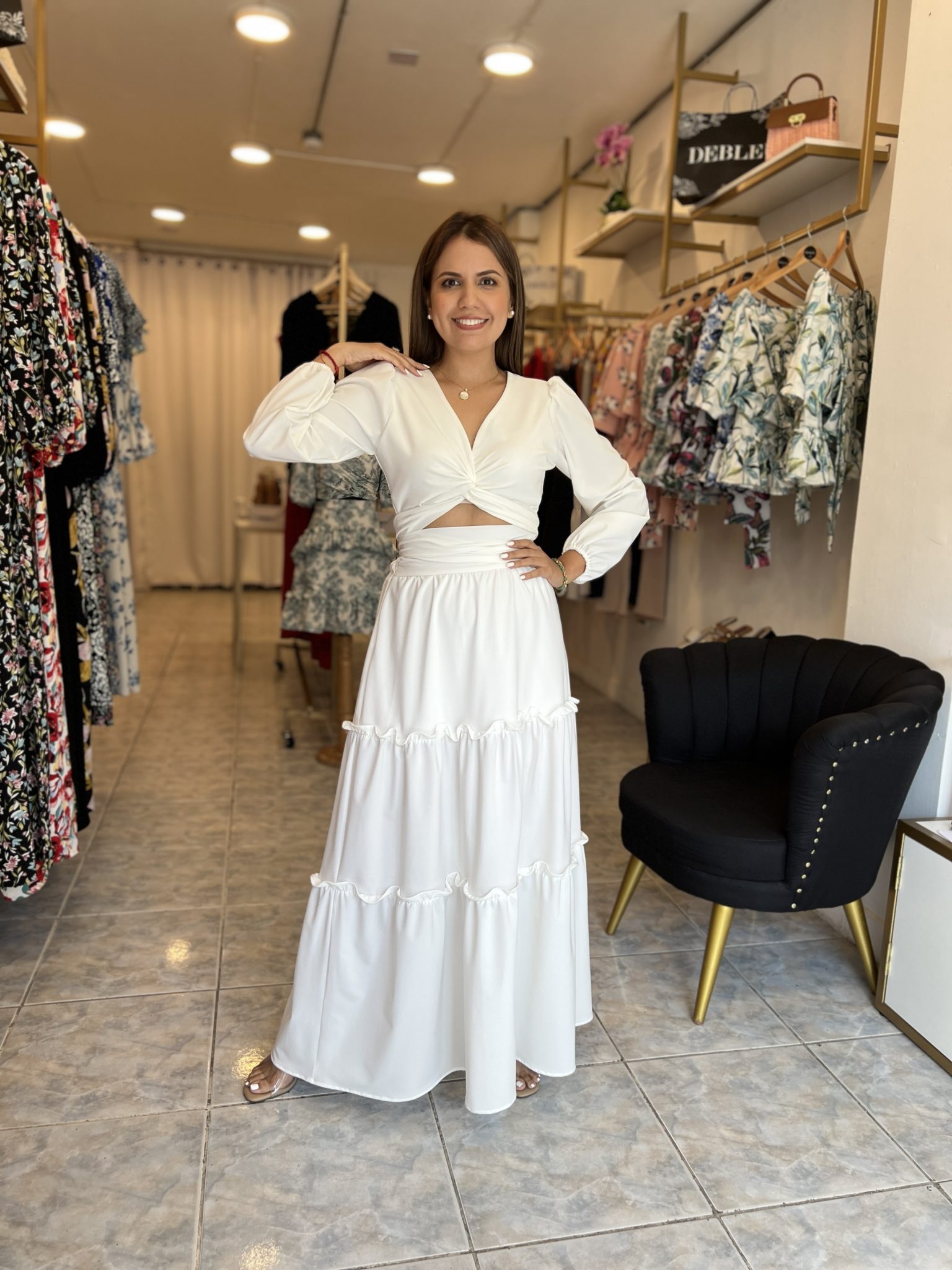 Isabella Blanco - Debleu